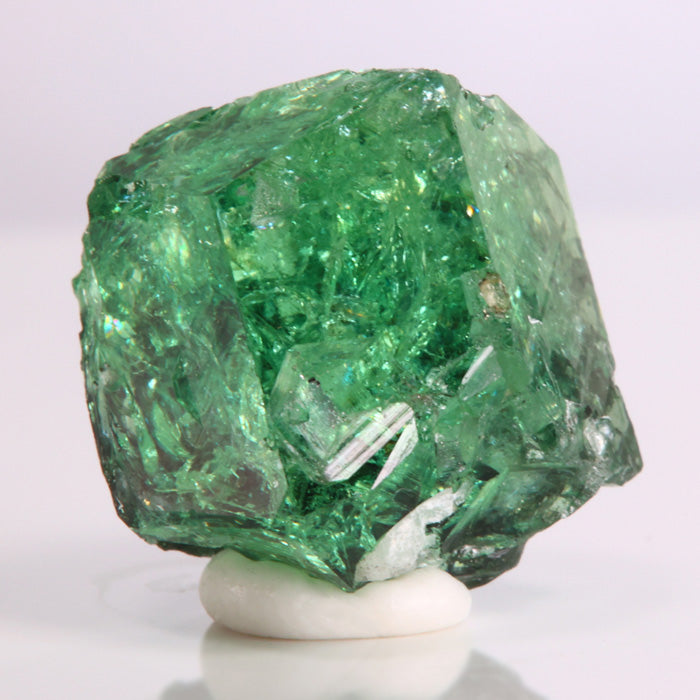 Garnet Crystals and Mineral Specimen - Mineral Mike